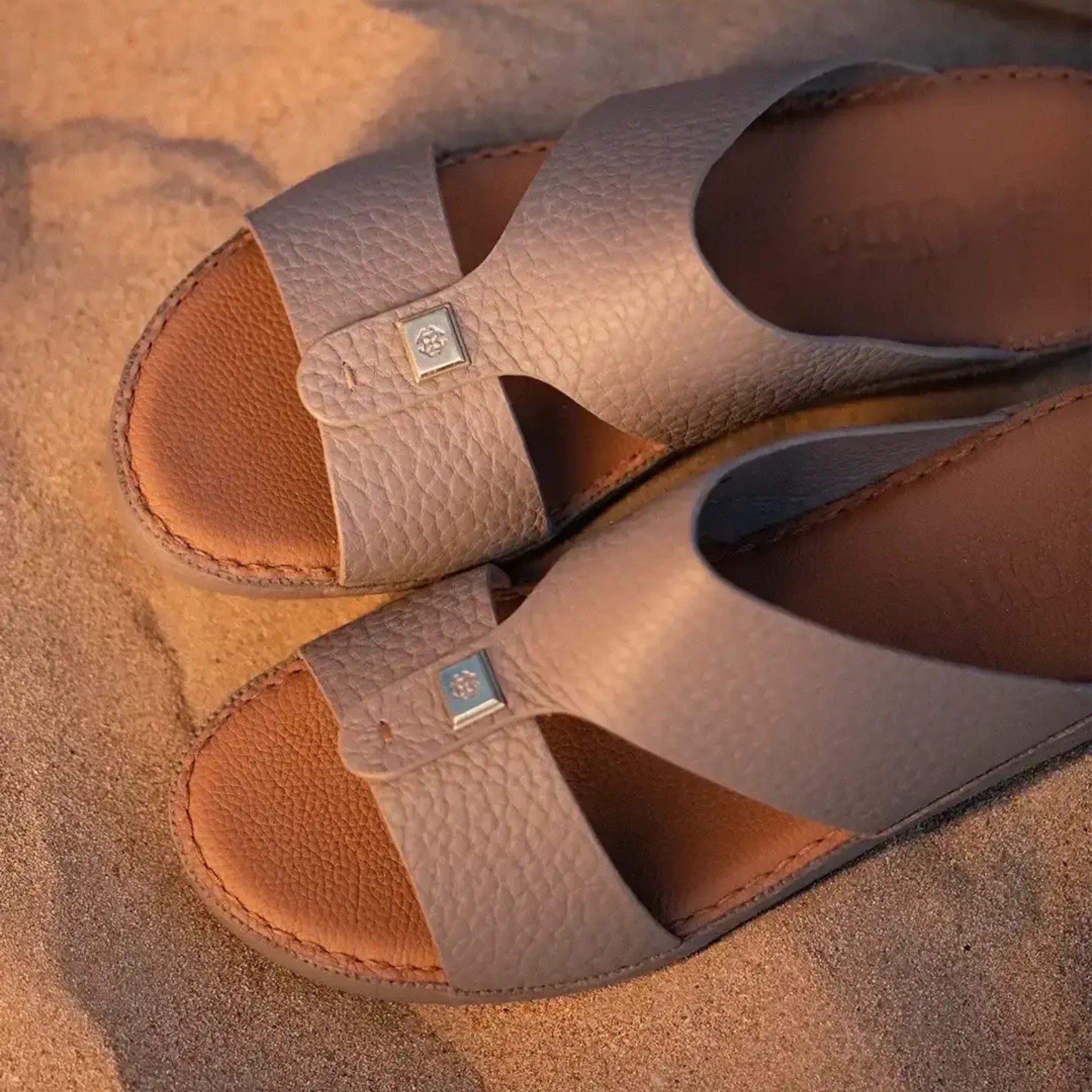 Arabic Sandals – Tagged "men's arabic sandals"– Chic Qatar